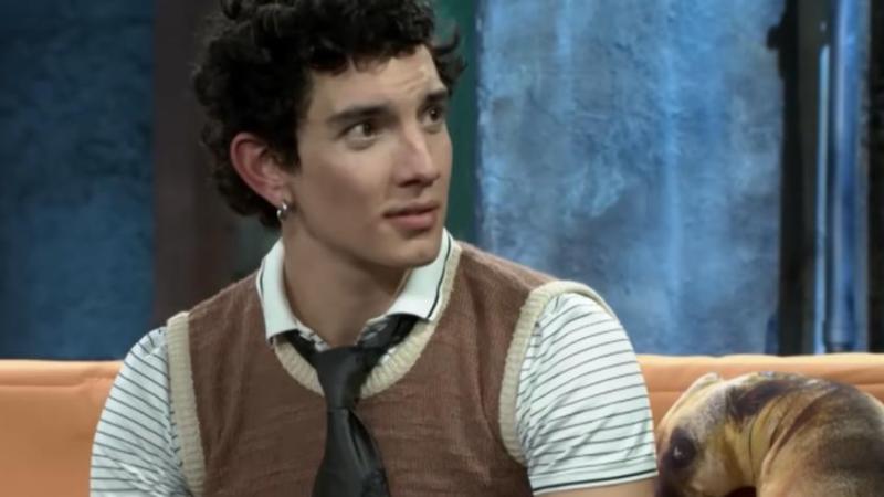 ¿Quién es Jorge López? El actor chileno que brilla en el extranjero y ...