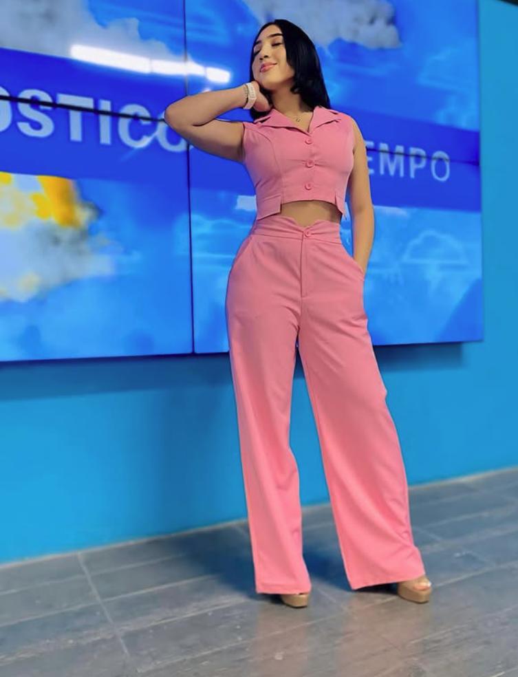 Impacto y dolor por muerte de presentadora de televisión de 21 años ...