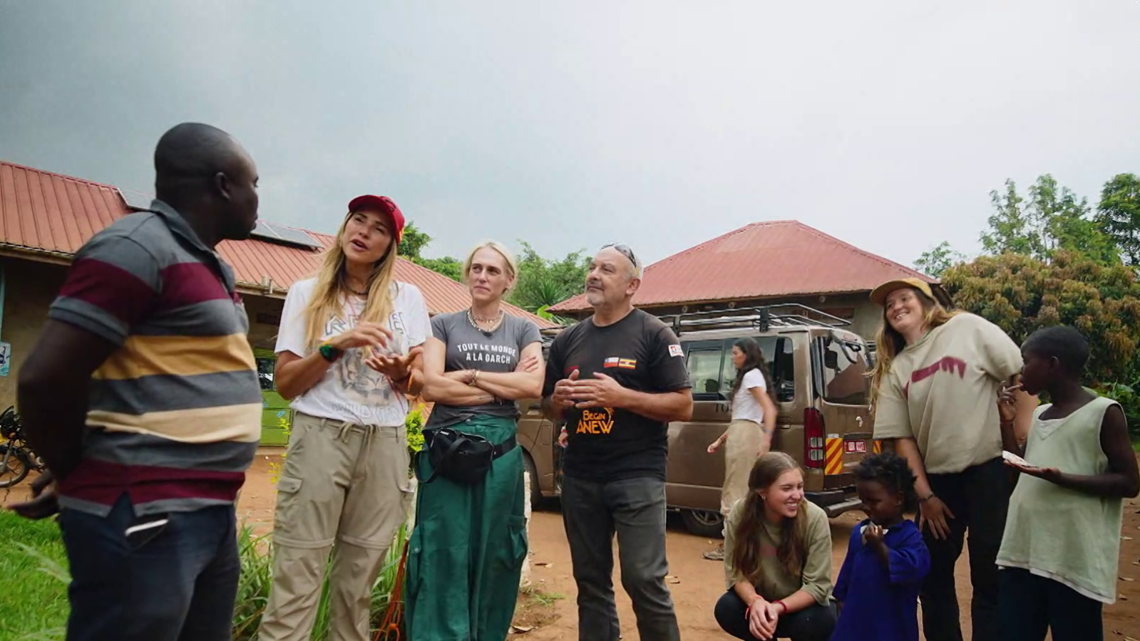 Qué es Begin Anew, la fundación creada por un chileno que entrega ayuda humanitaria en África