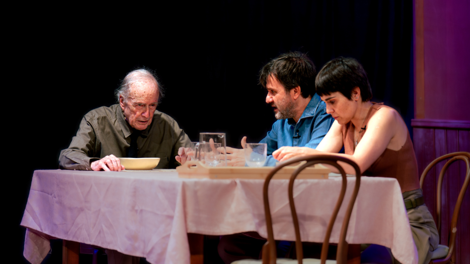 “Aquí me bajo yo”: Jaime Vadell llega a Teatro Zoco con aplaudida ...