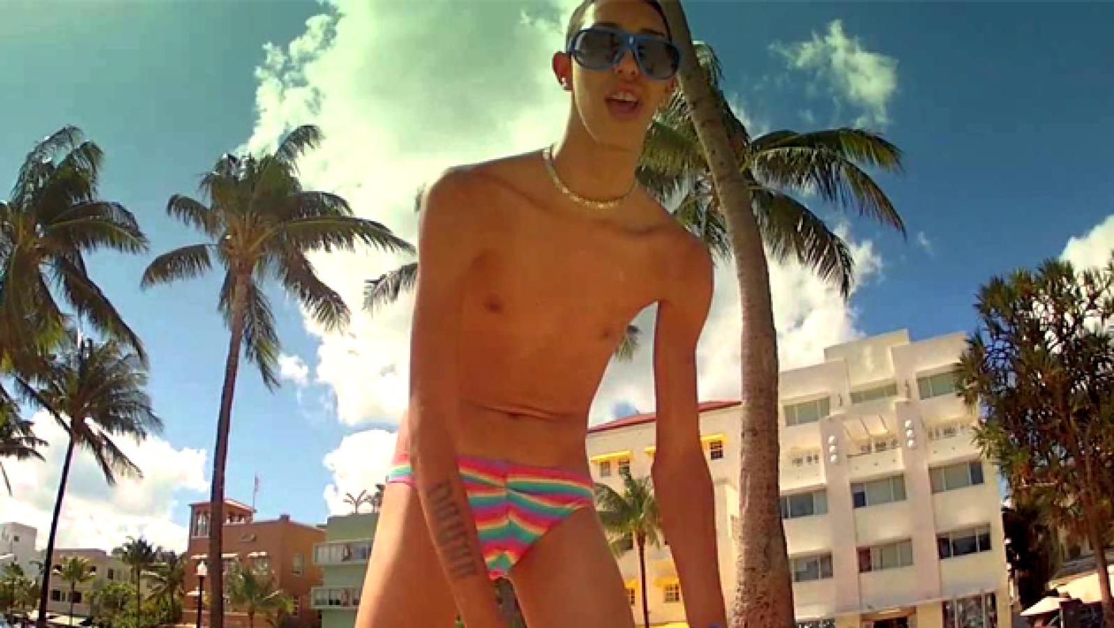 Peter La Anguila será padre de gemelos