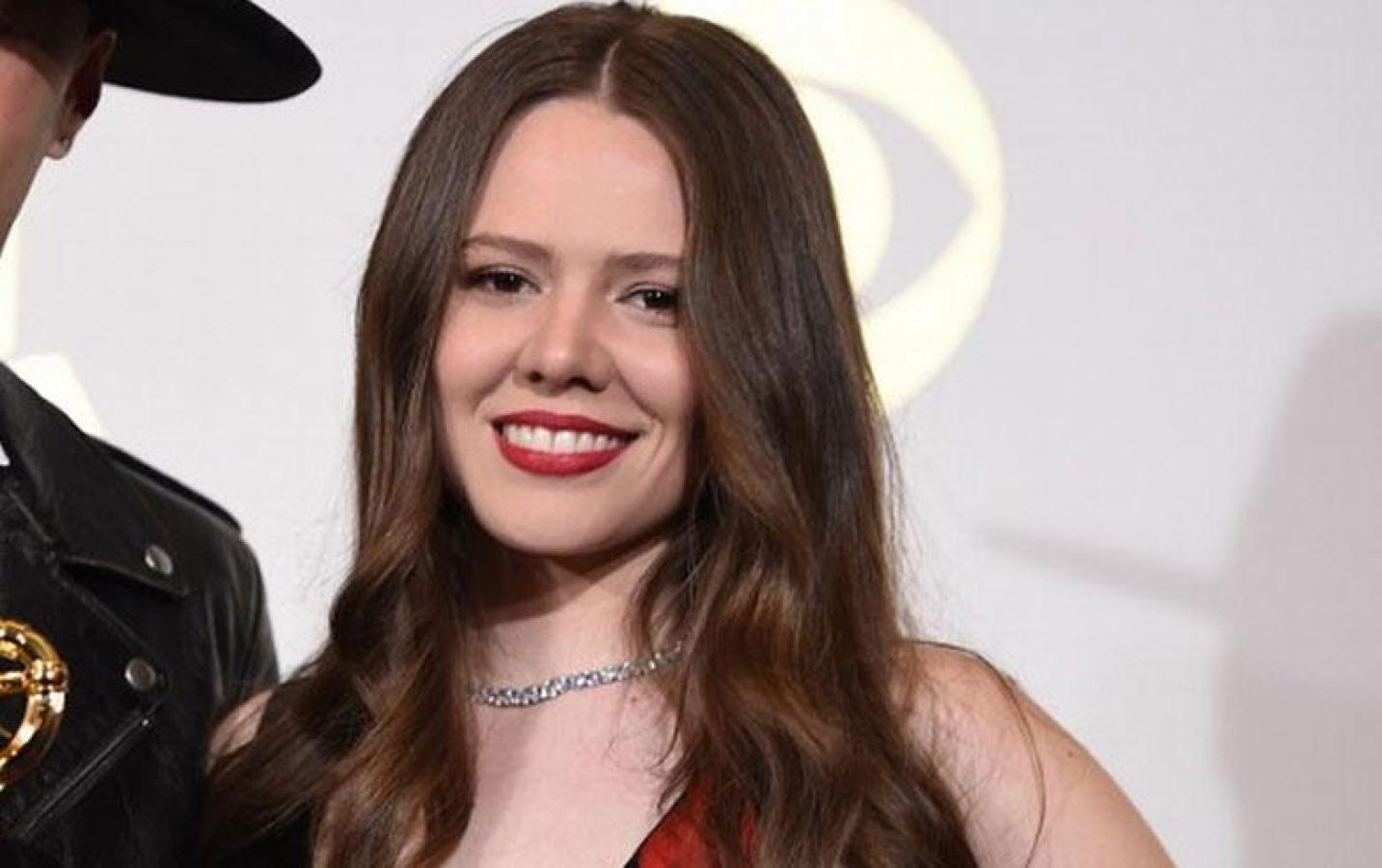 Joy presentó a su hija Noah por primera vez y enternece la web