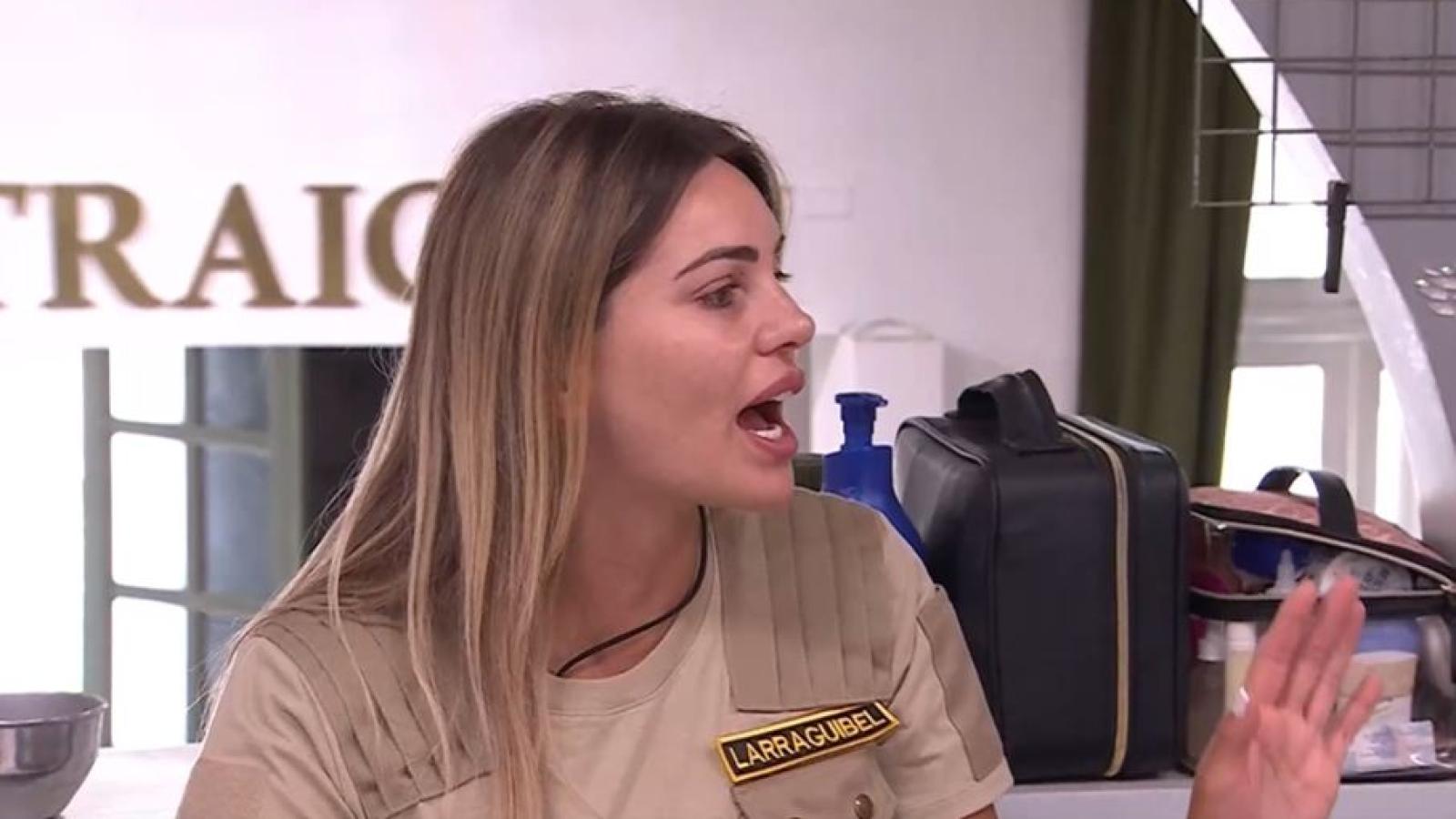 Faloon está asqueada con el olor de recluta de Palabra de Honor: "No lo ...