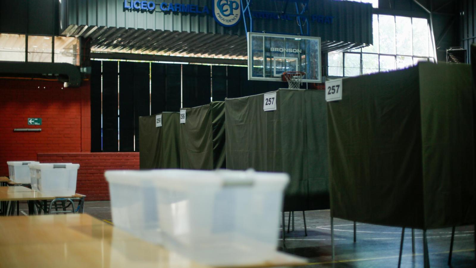 ¿Se suspenden las clases por la segunda vuelta presidencial? | 13.cl