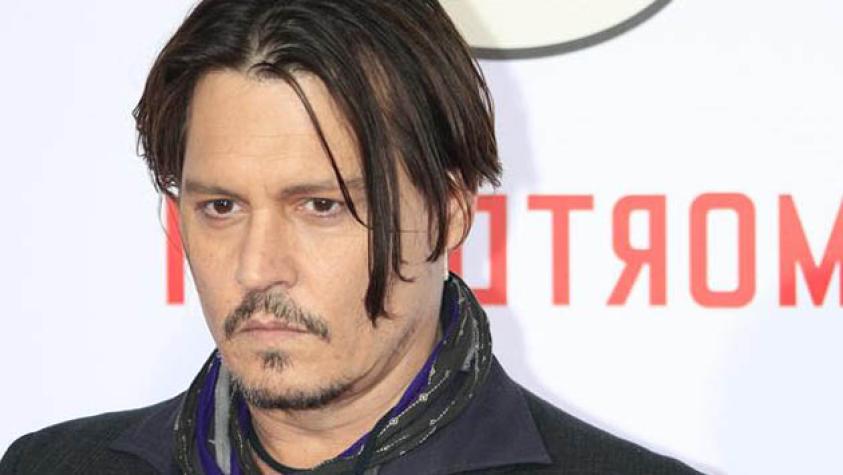 Johnny Depp sufre accidente y es trasladado a EE.UU para cirugía